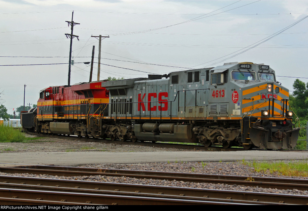 KCS 4613 heads up a Sb Steel coil train.